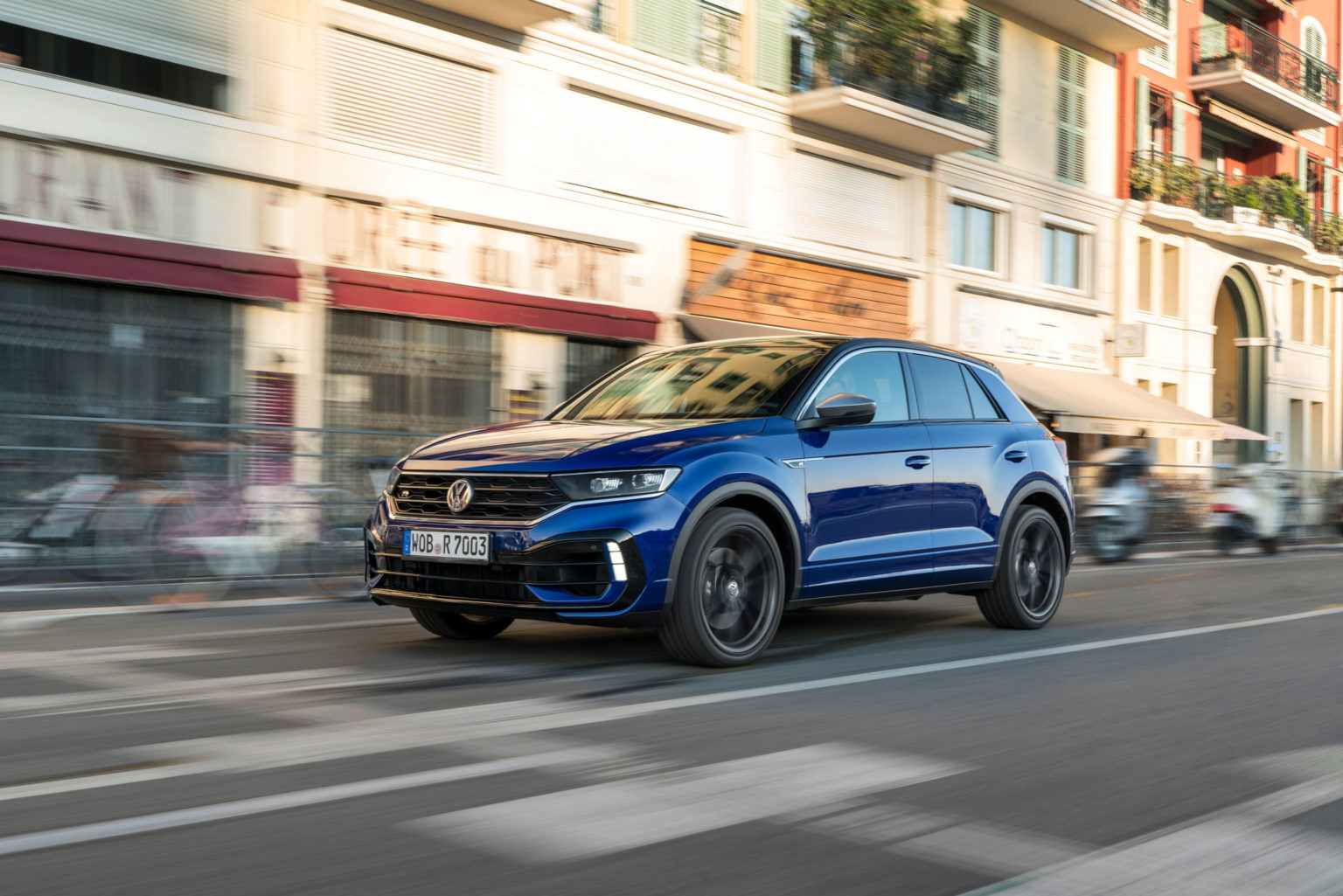 【動画】T-Roc R 0-100km/h&最高速試してみた動画 VW TロックR | Rioblog