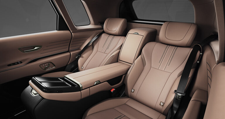 【価格】トヨタ新型センチュリーSUV登場！スペック情報【PHEV航続距離】 | Rioblog